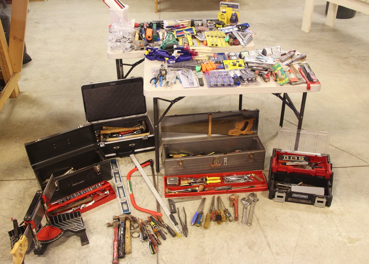 TOOLS FILLING GOD GIVEN HANDS – Malawi Project