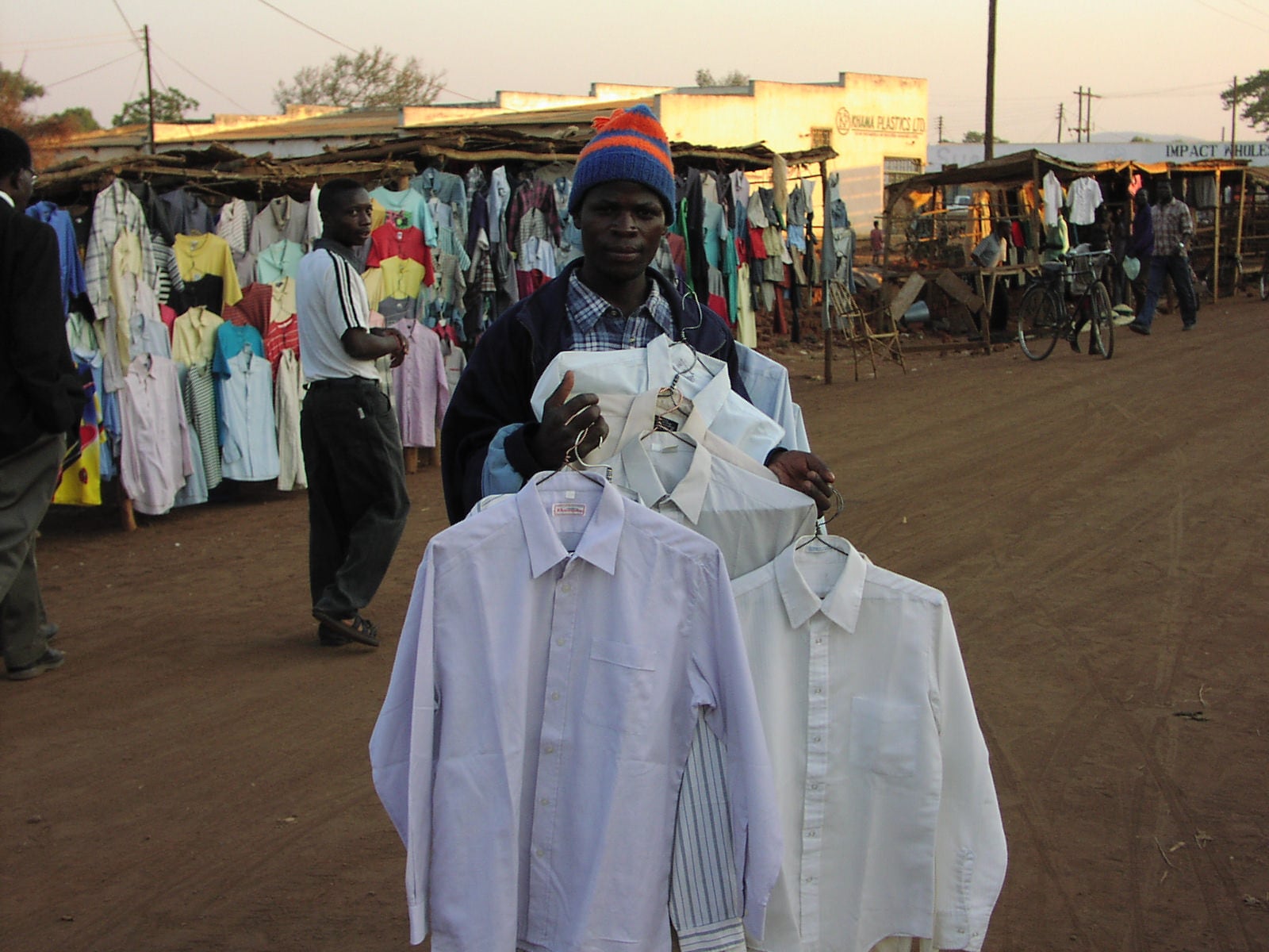 TYPICAL TRADING CENTER - MPONELA – Malawi Project